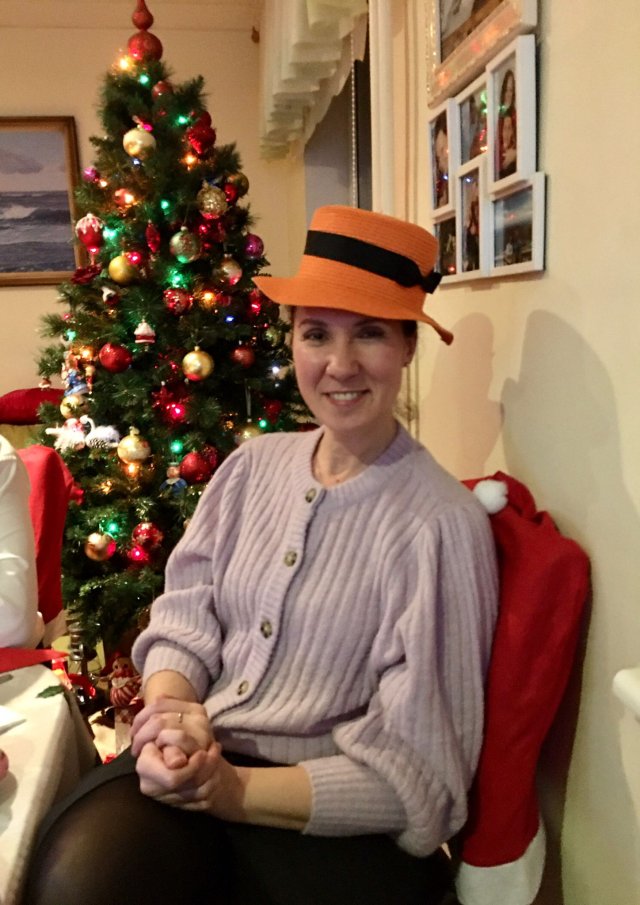 Julia, 45, Энфилд - "РусДэйт"