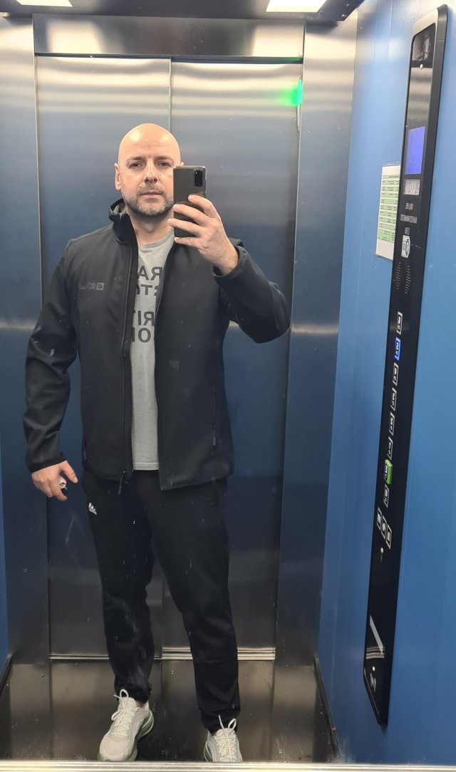 Vladimir, 37, Констанц - "РусДэйт"